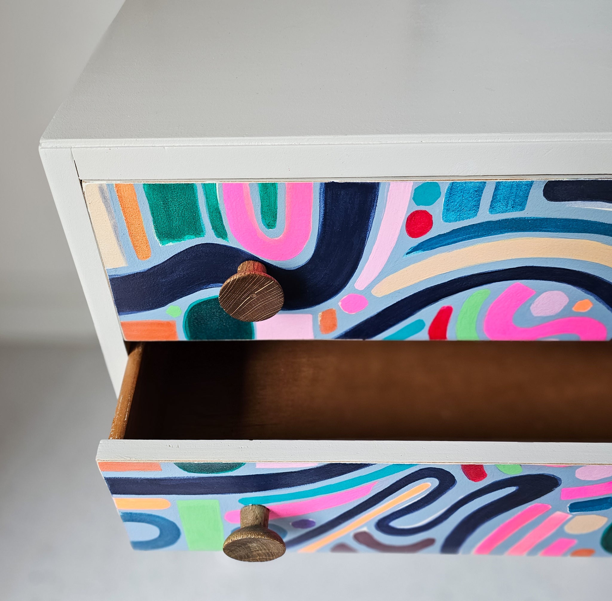 The Doodle Mid Century Chest of Drawers – Chloe Kempster
