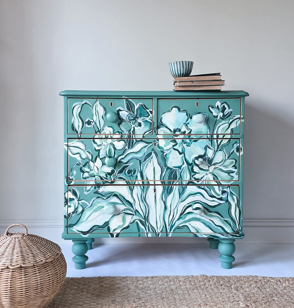 Collections – Chloe Kempster